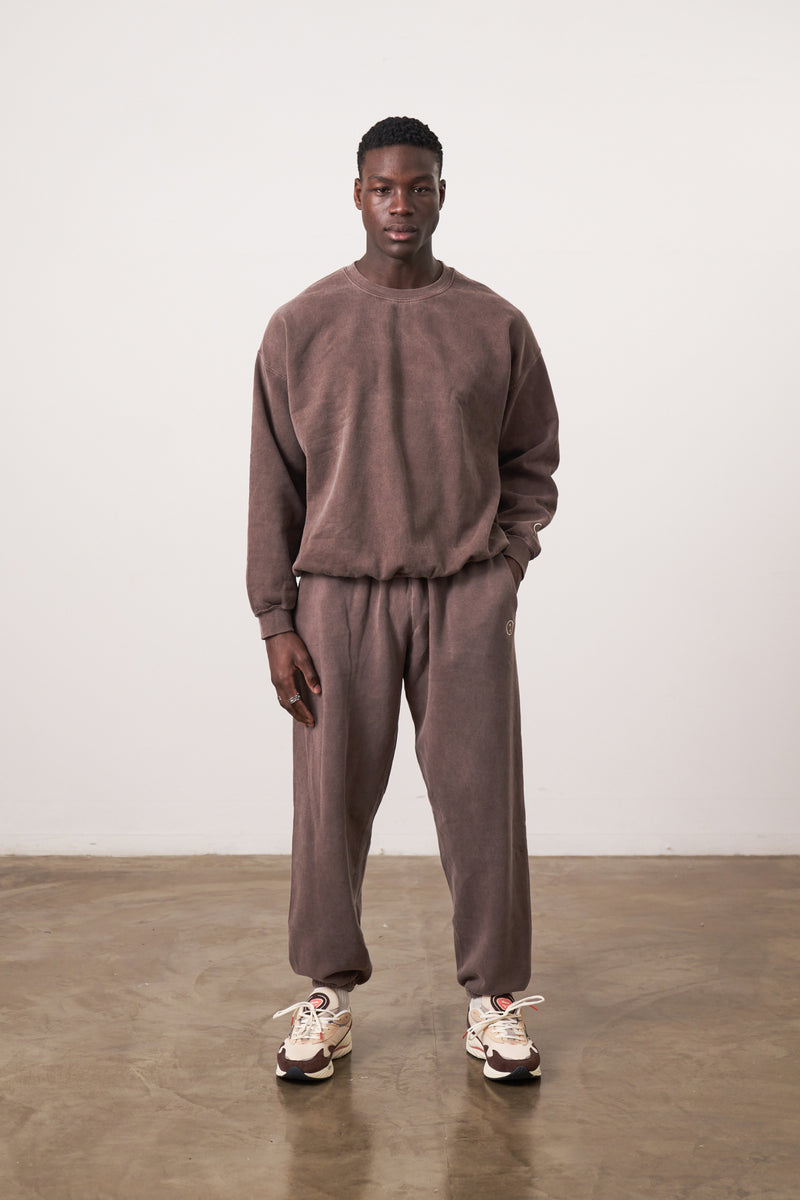 Essentials Vintage Washed Sweater - Cocoa – UN:IK Clothing