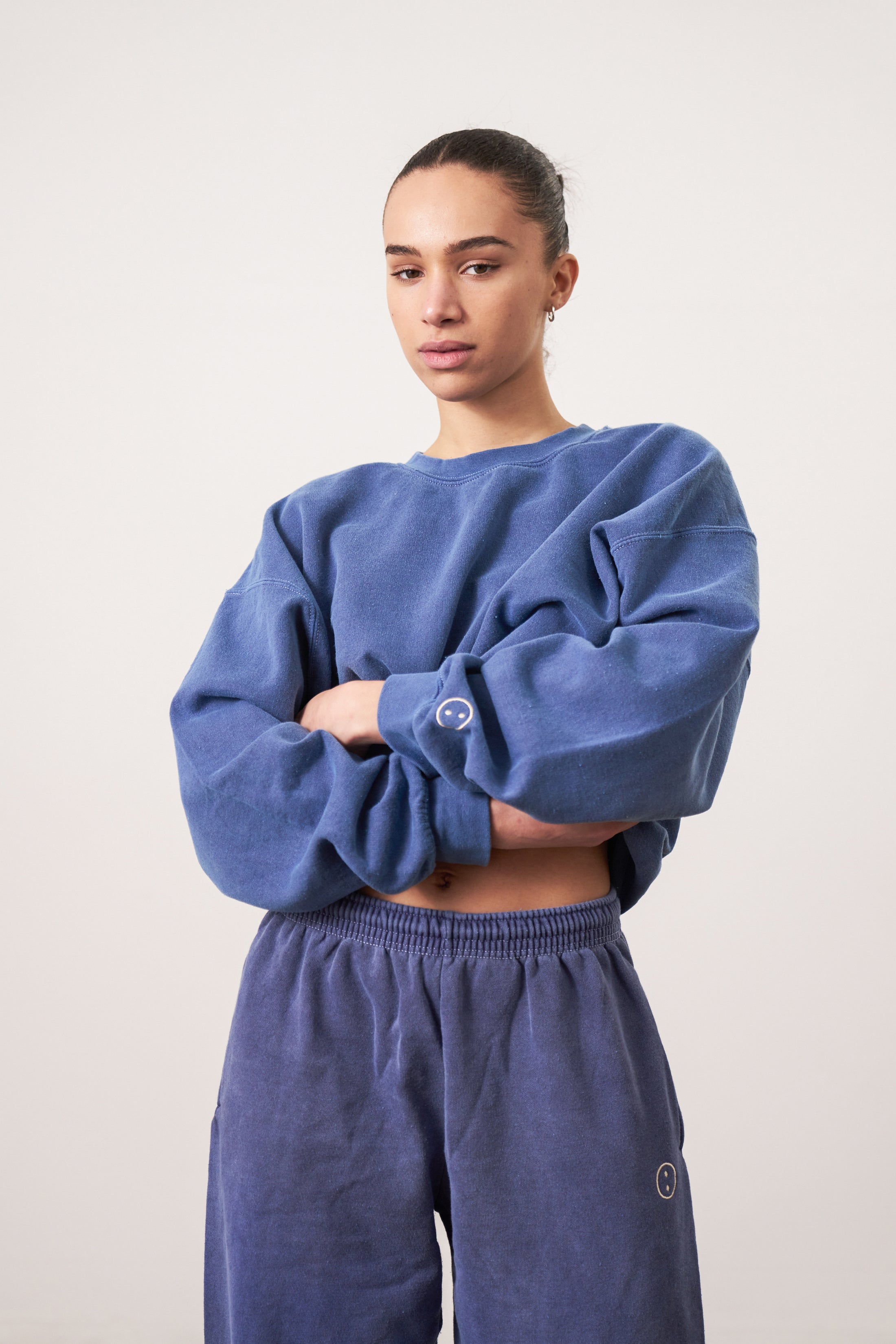 Essentials Vintage Washed Sweater - Navy – UN:IK Clothing