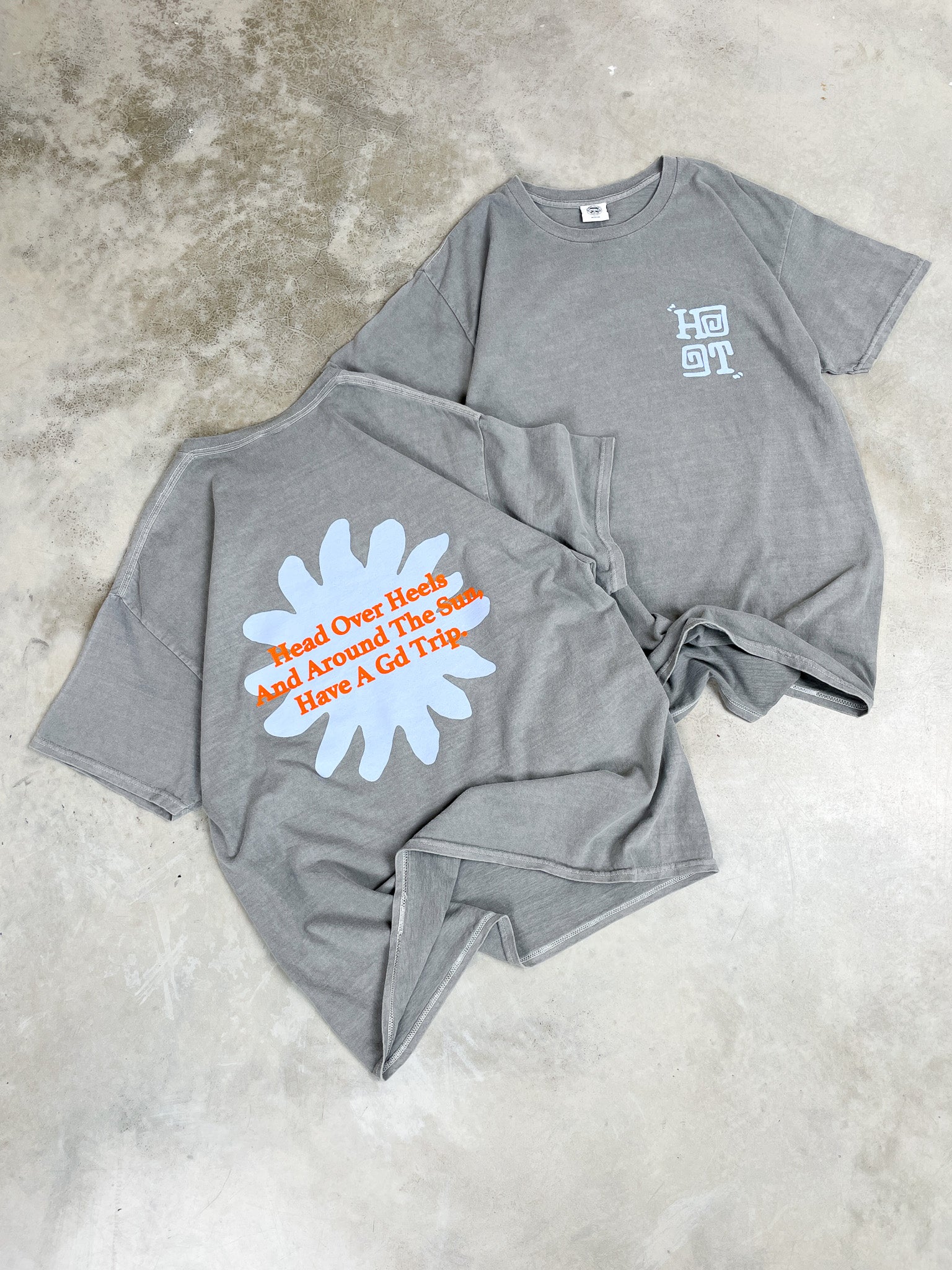 HAVE A GD TRIP 'Head Over Heels' Vintage Washed Tee - Dark Grey – UN:IK ...
