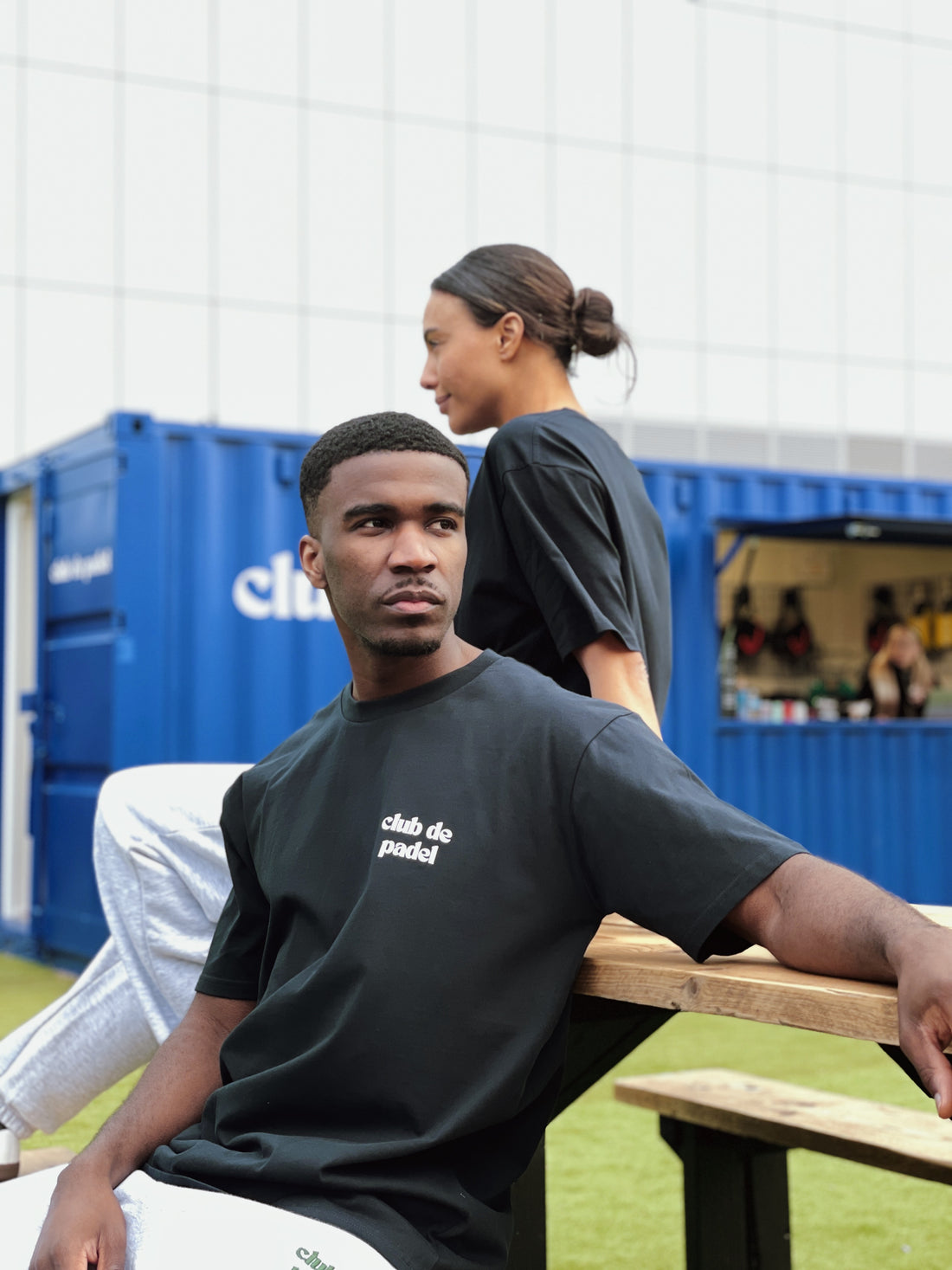 Club de Padel Logo Tee - Navy – UN:IK Clothing