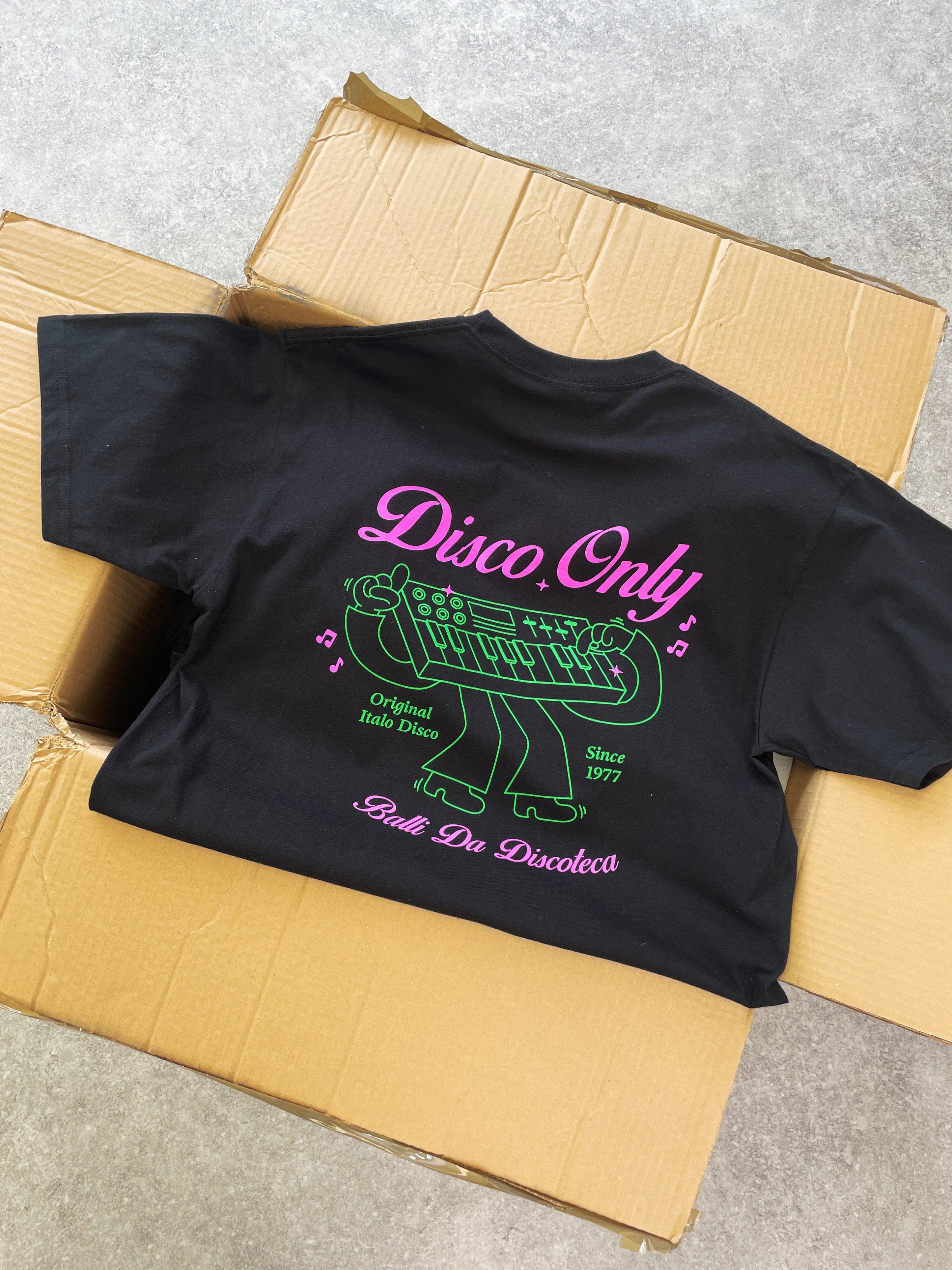 DISCO ONLY 'Italo Disco' Tee - Black – UN:IK Clothing