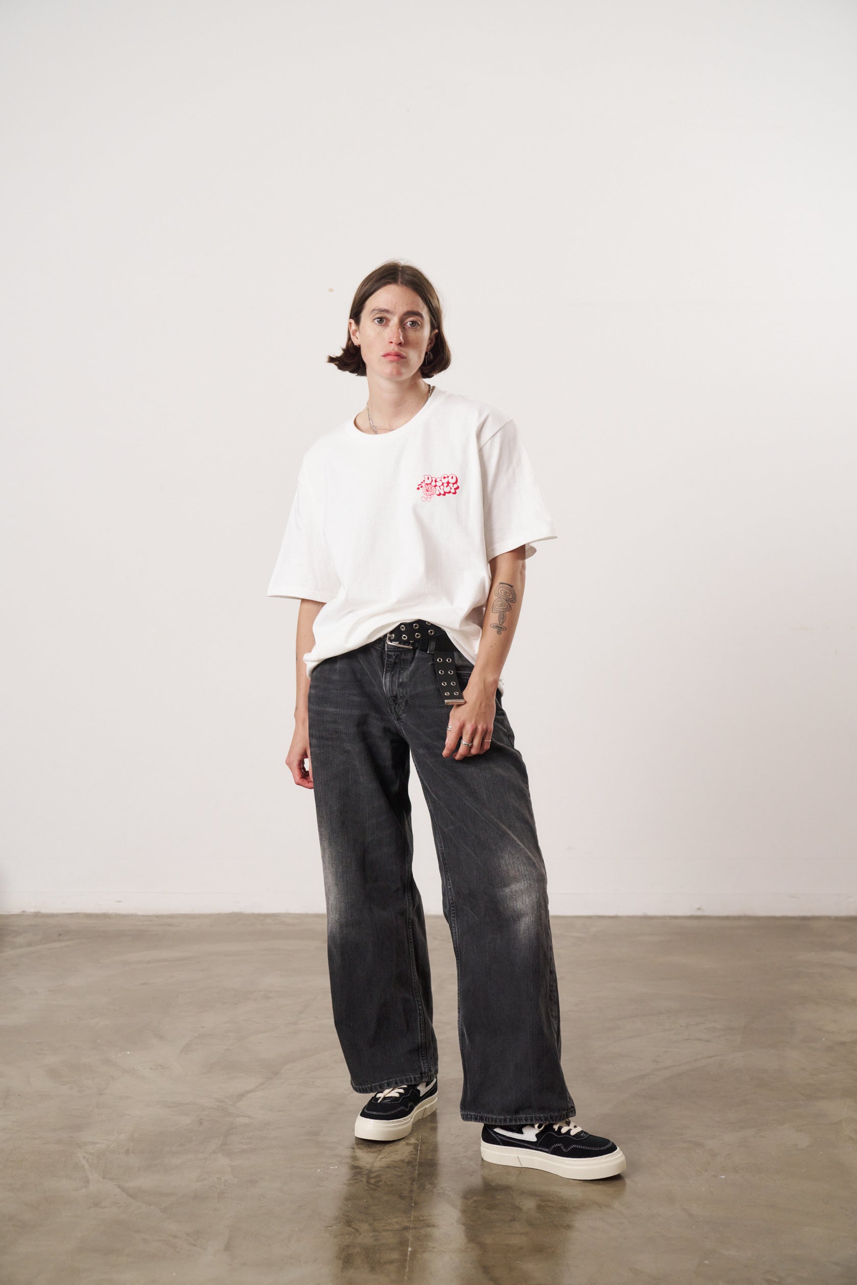 DISCO ONLY 'Retro Dancing' Tee - White – UN:IK Clothing